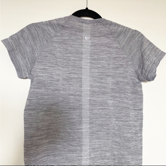 lululemon athletica | Tops | Lululemon Grey Swiftly Tech Short Sleeve Top 8 | Poshmark